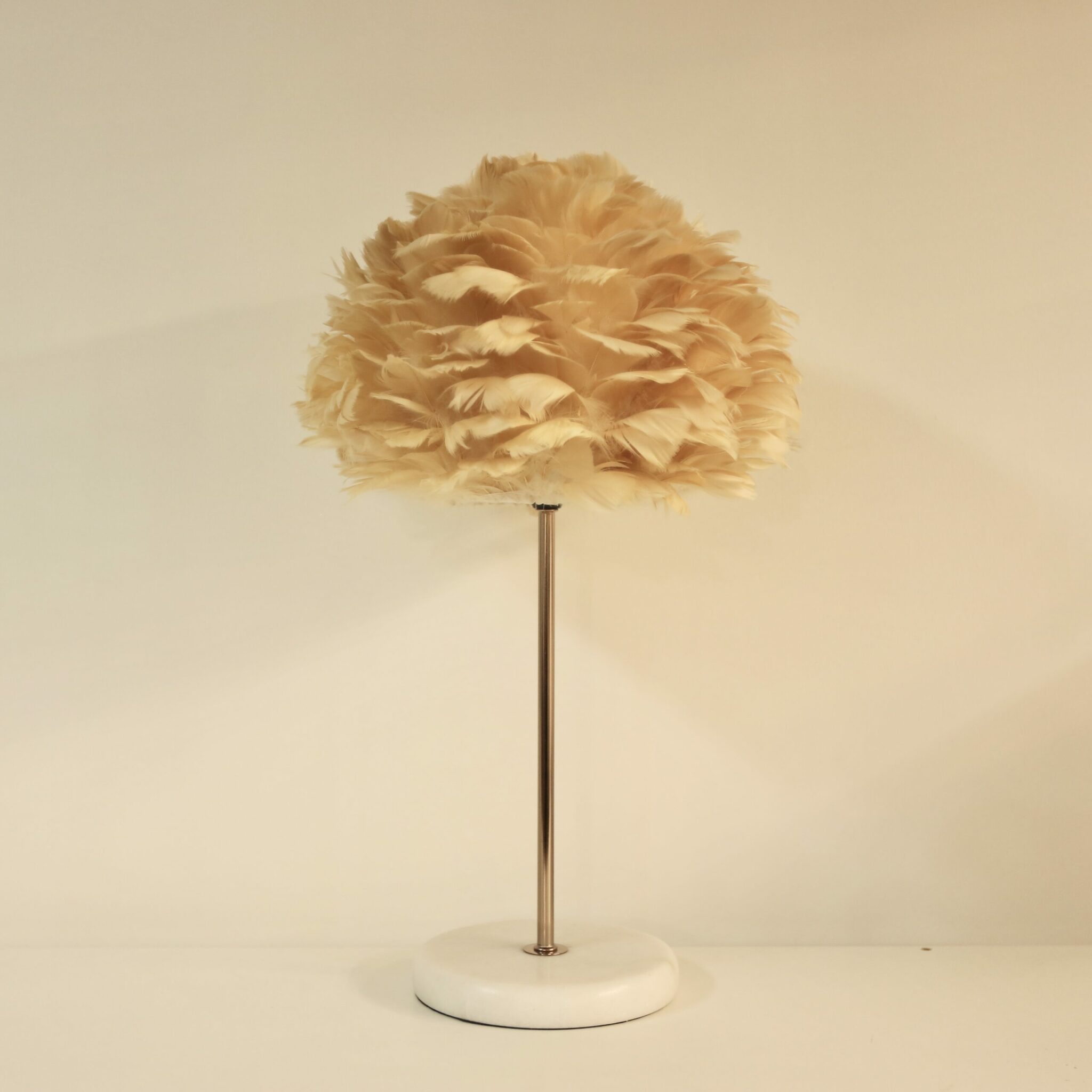 LLT Mac Rose Gold Feather Table Lamp – Natural Feather Shade with ...